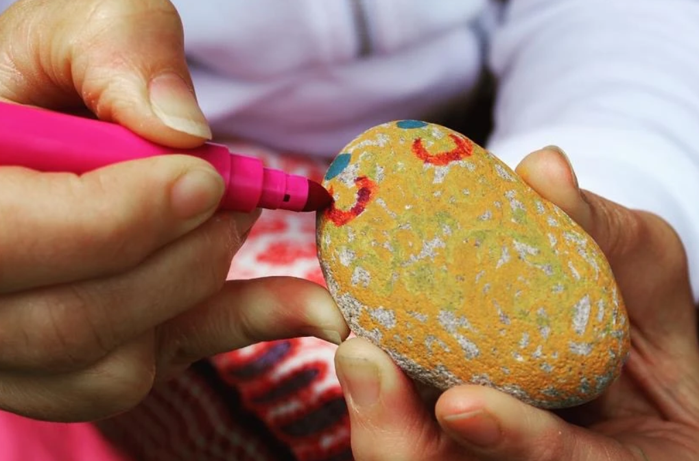 creative Workshops – Lydia Atkinson – Artist & Workshop facilitator